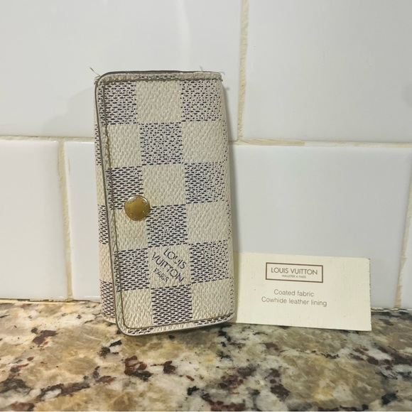 Louis Vuitton | Bags | Louis Vuitton Damier Azur Small Key Wallet ...